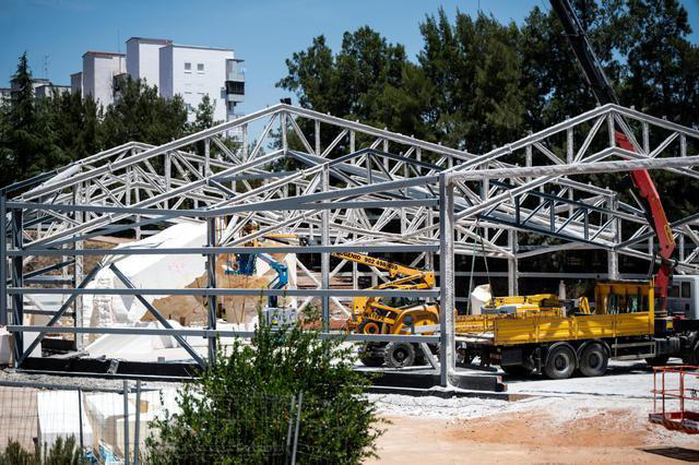 La neocueva de Maltravieso ya arma pieza a pieza la réplica que llevará ...