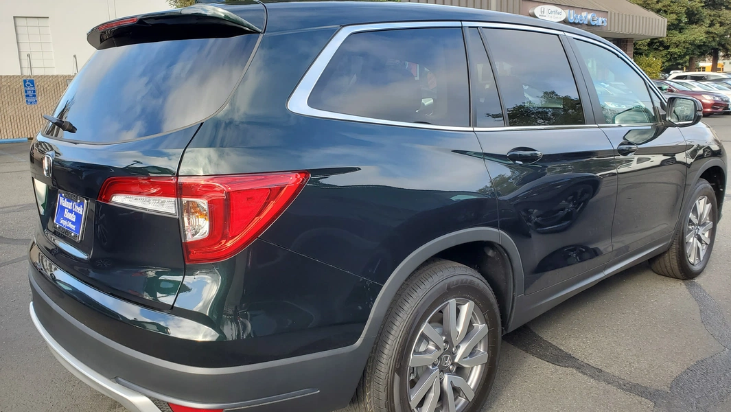 Honda recalls 880,000 vehicles over rear suspension defect