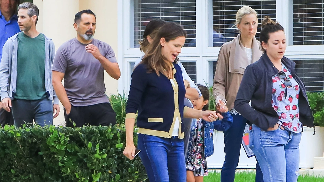 Jennifer Garner balances motherhood, career, and co-parenting
