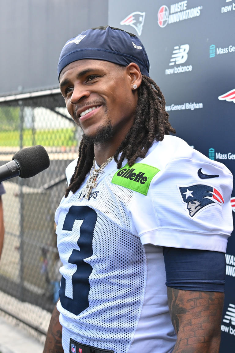 New England Patriots WR could lose job as cap casualty