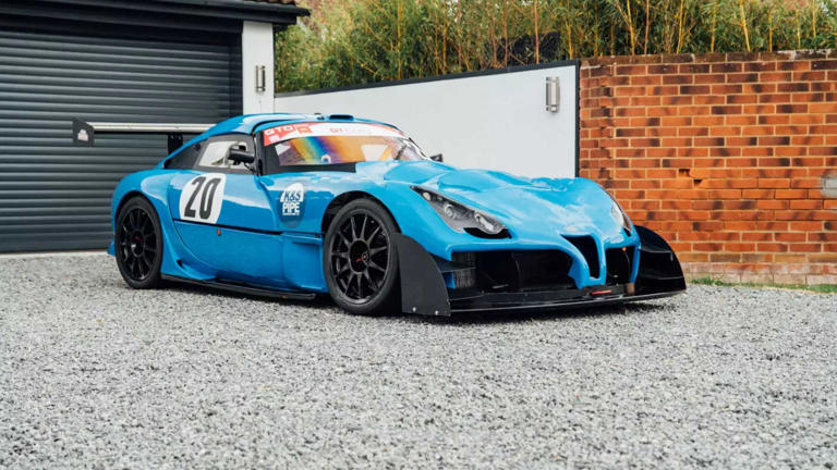 How one crazy British sports car made the Porsche 911 feel soft