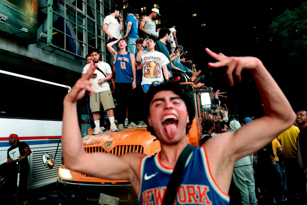 New York City celebrates Knicks’ first championship in 53 years