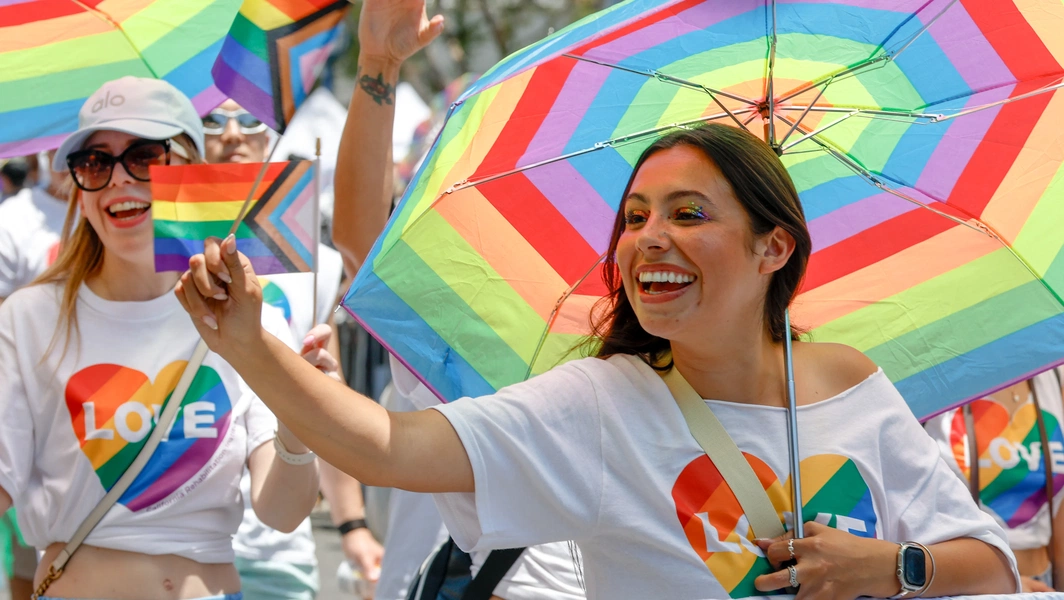 Dayna Kathan’s journey to coming out