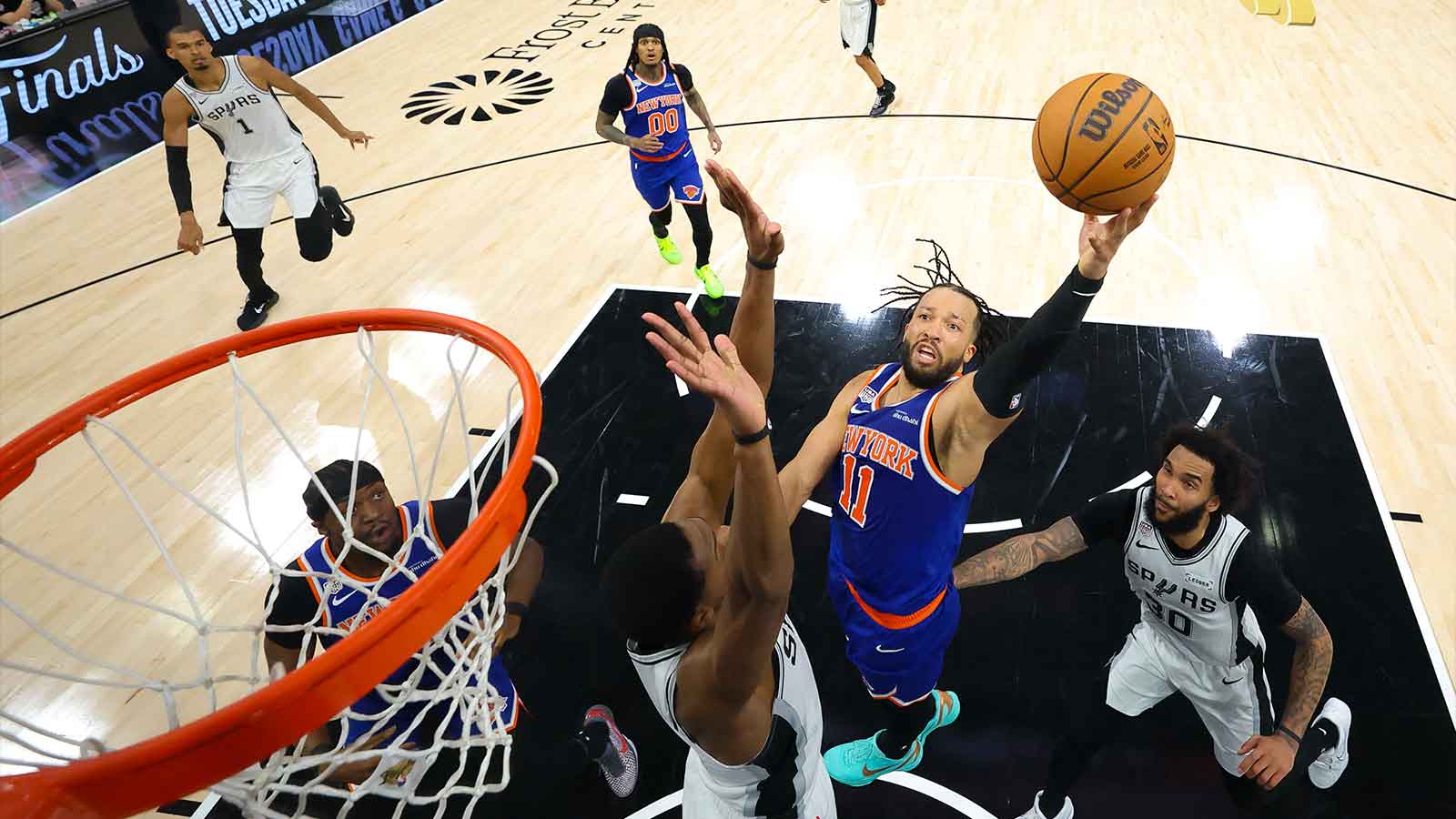 Knicks’ Jalen Brunson joins Michael Jordan in NBA Finals history with ...