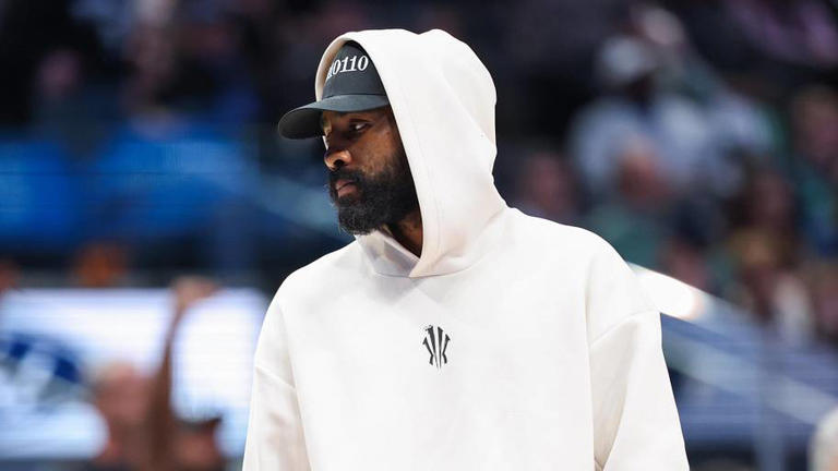 Rockets may not have a chance at Kyrie Irving, after all