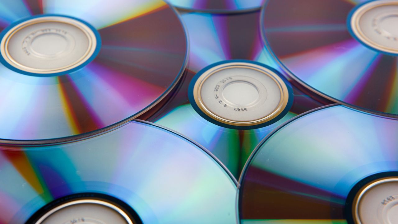 Hardcore SpongeBob speedrunners smudged Xbox optical disks to exploit ...