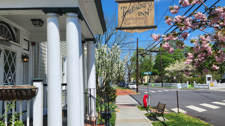 Between New York City and Allentown is New Jersey's charming, fairytale ...