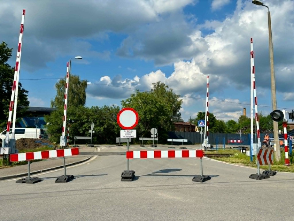Przebudowa linii kolejowej 108. Kierowców w Krośnie czeka trudne lato ...