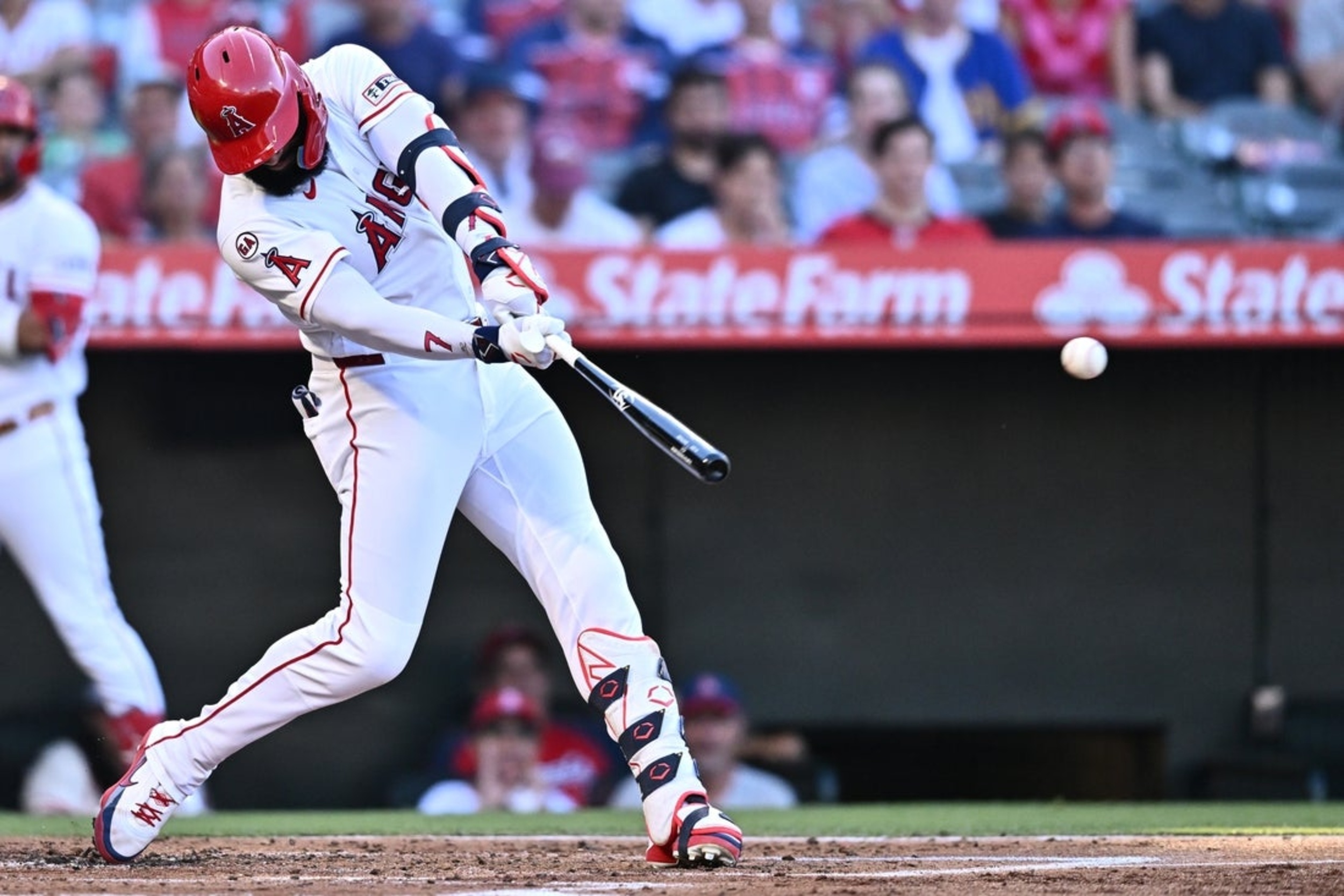 Angels pursue rare series sweep against Rays