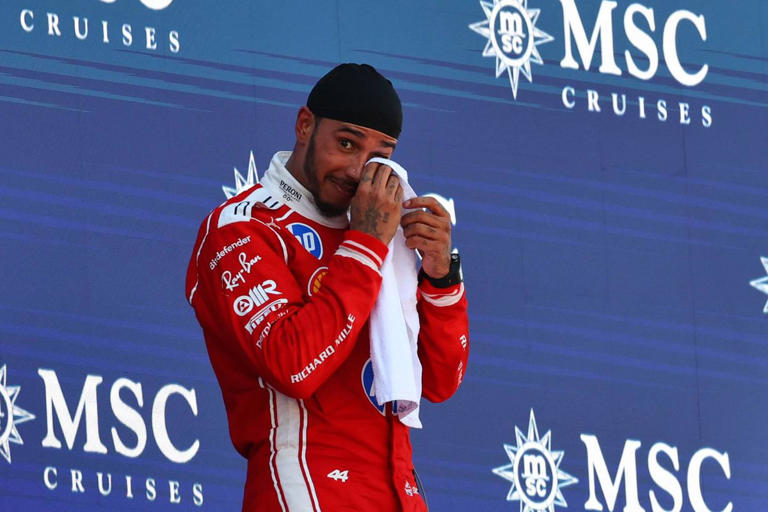 Hamilton verstevigt tweede plek in F1-juryklassement na zege in Barcelona