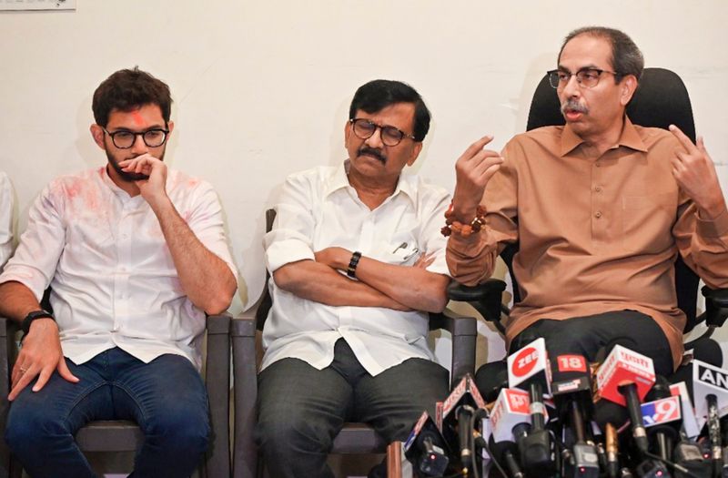 Amid 'Operation Tiger' buzz, Uddhav holds meeting of party's LS MPs ...