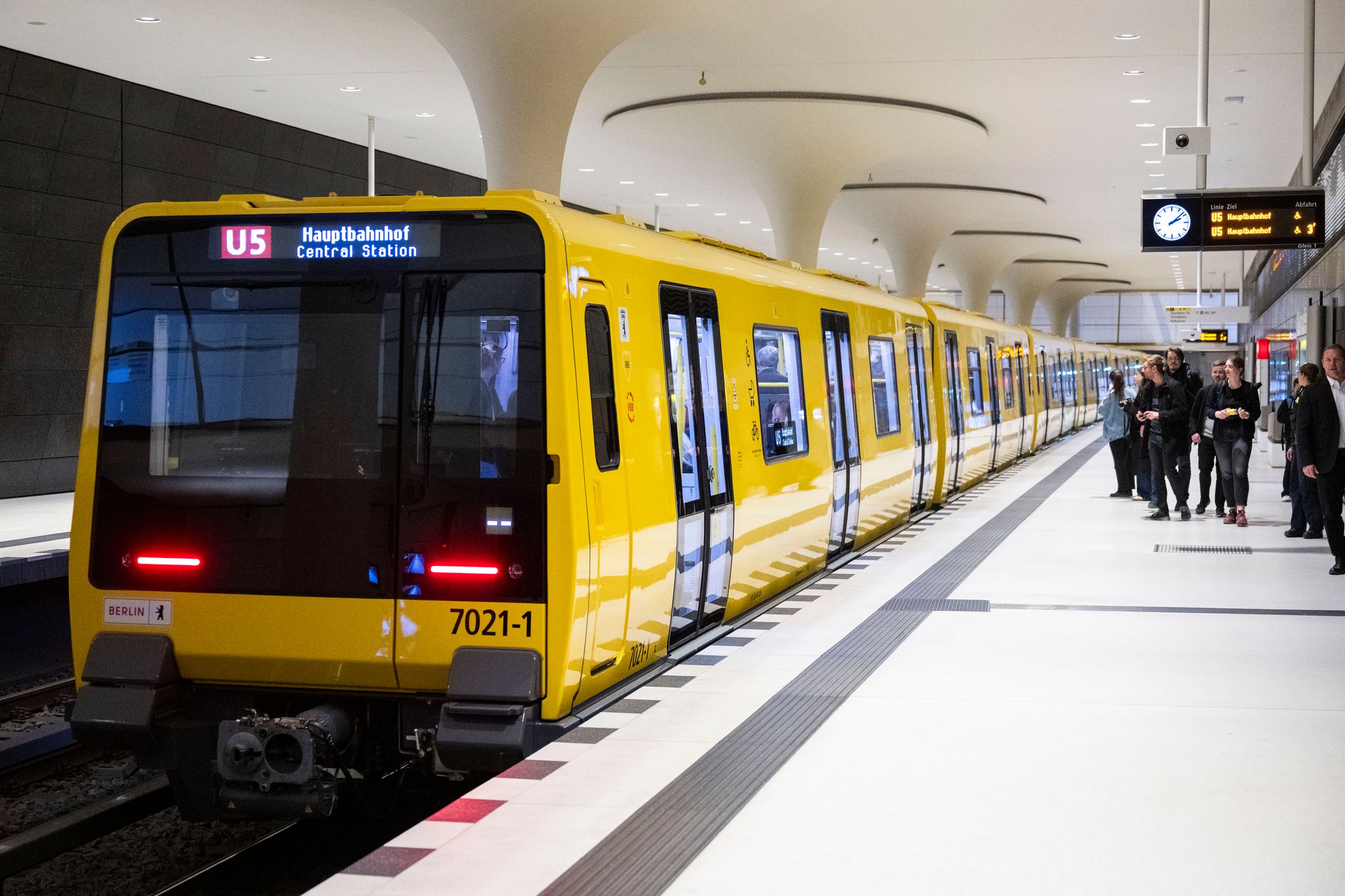 CDU-Fraktion will Zugangssperren zur U-Bahn erproben lassen