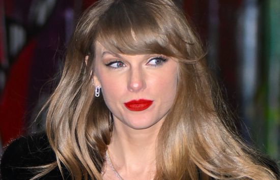 Taylor Swift’s Knicks game appearance takes awkward turn after blunt ...