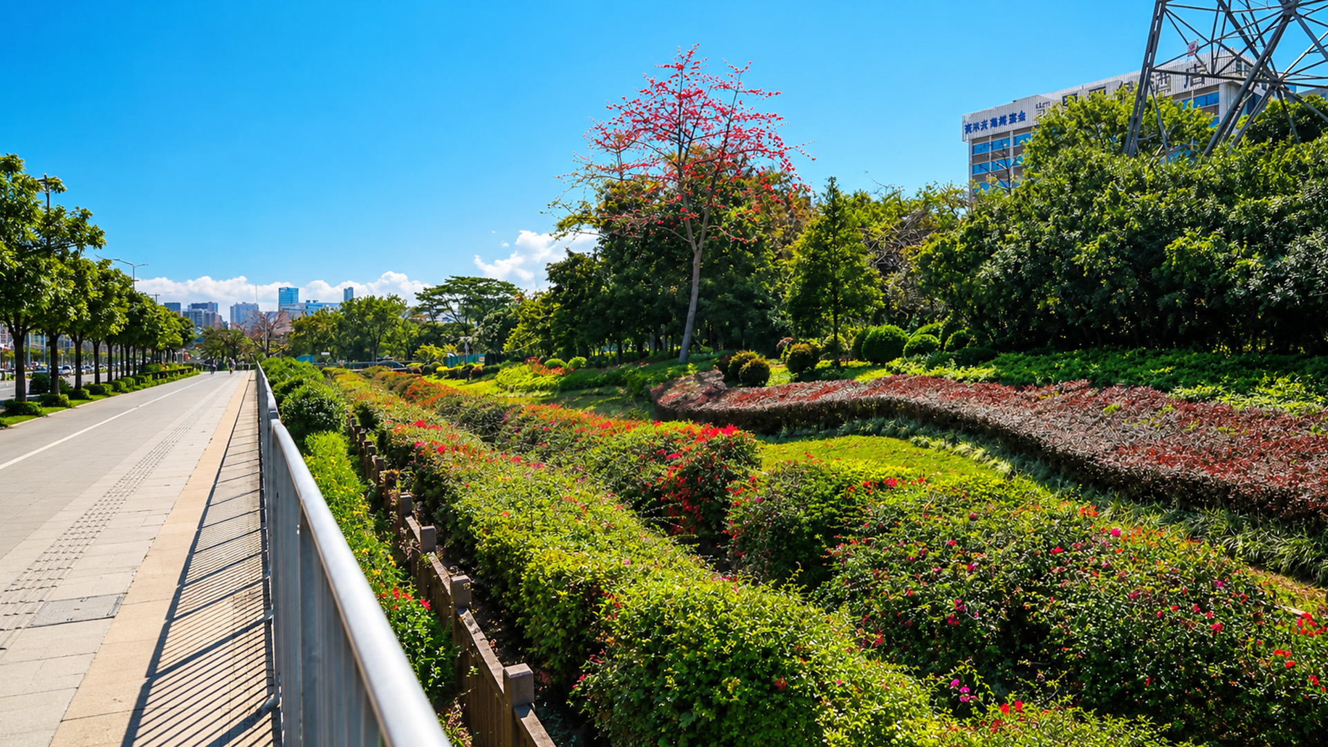 Cette route chinoise cache un jardin sauvage au bord de la circulation