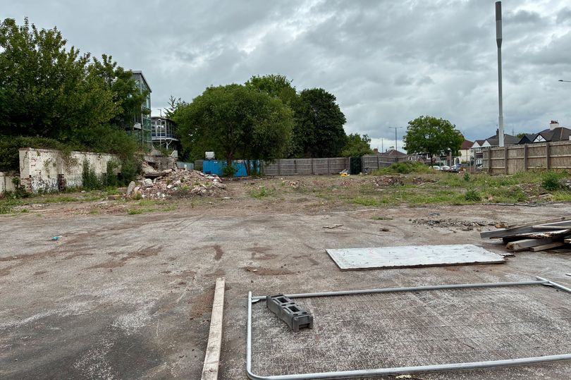 'Get cracking' on Old Roan pub redevelopment