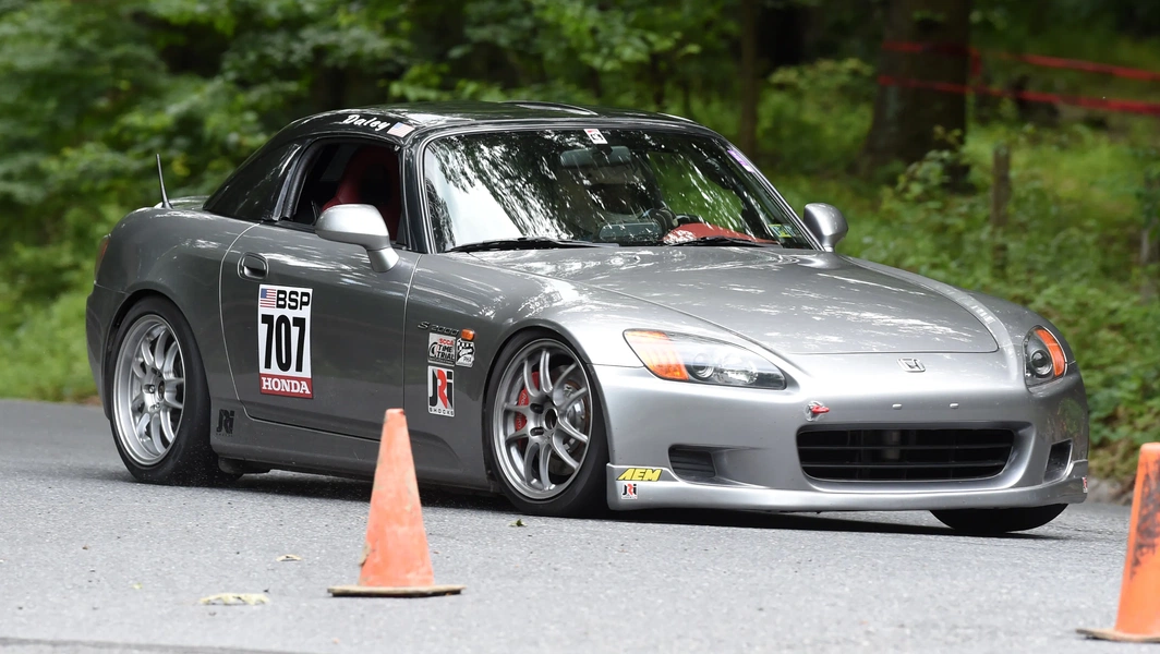 12 affordable 2000s sports cars worth collecting