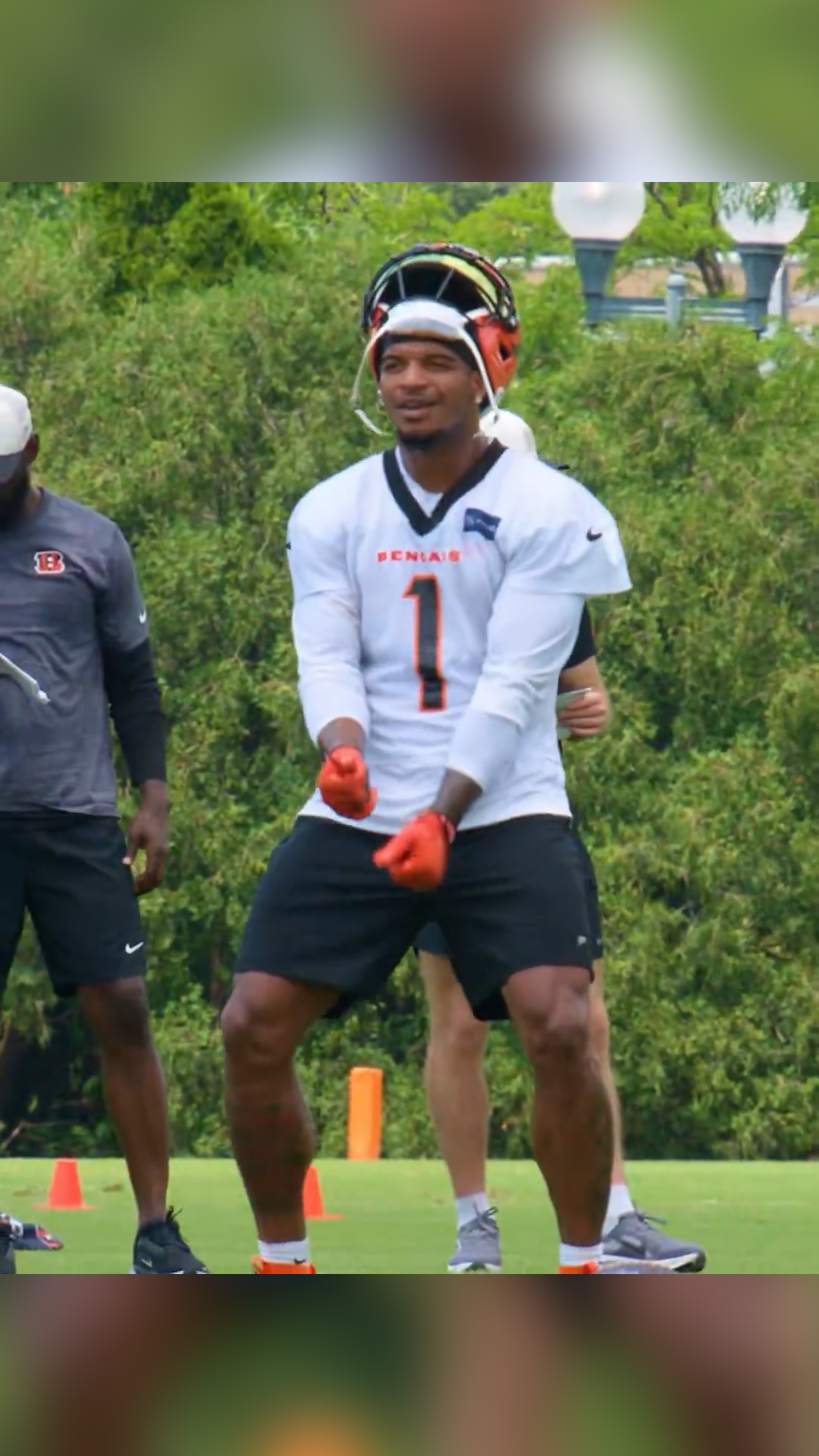 Cincinnati Bengals wide receiver Ja'Marr Chase showcases high energy at ...