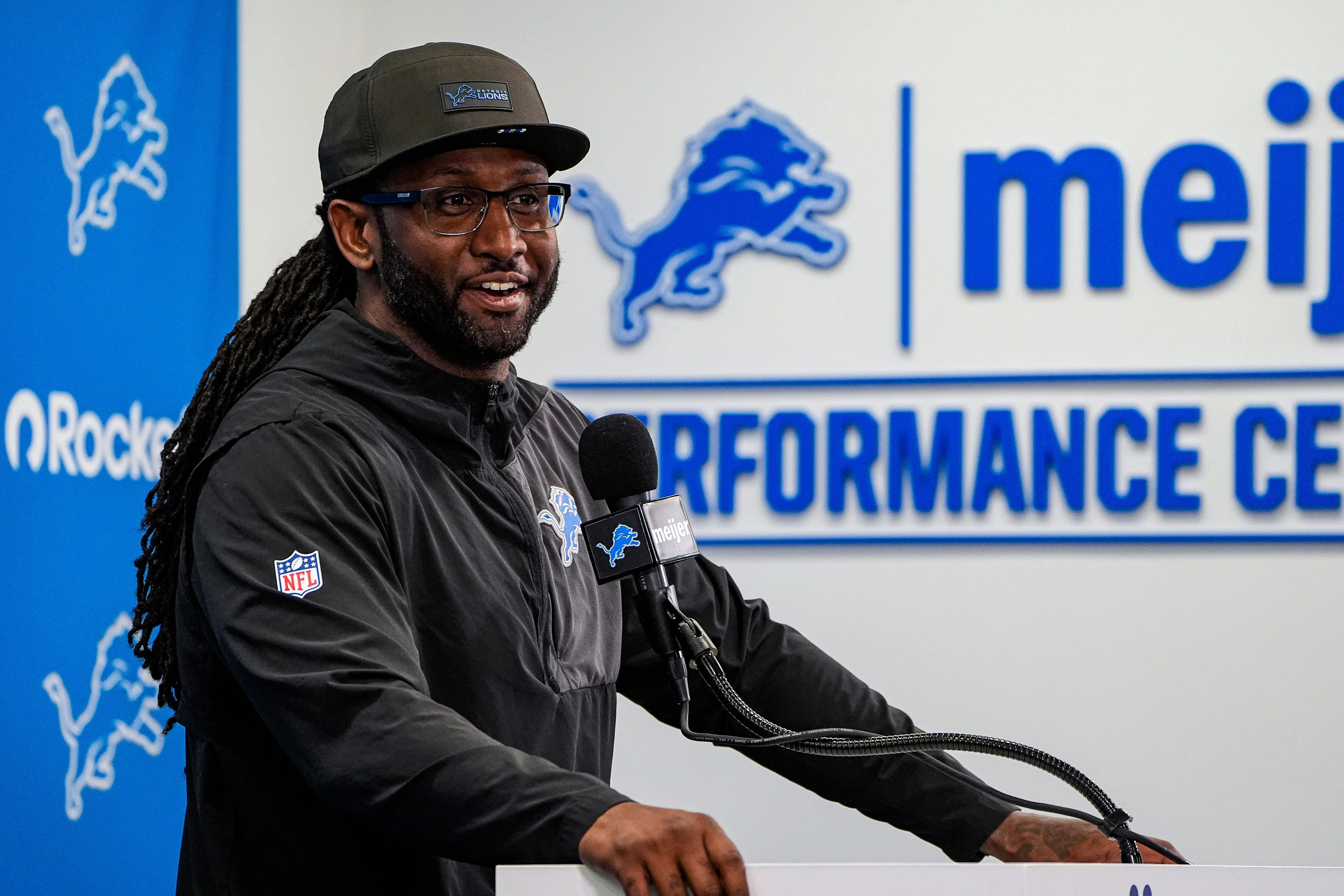 Kelvin Sheppard discusses challenge of replacing Pro-Bowl talent in ...