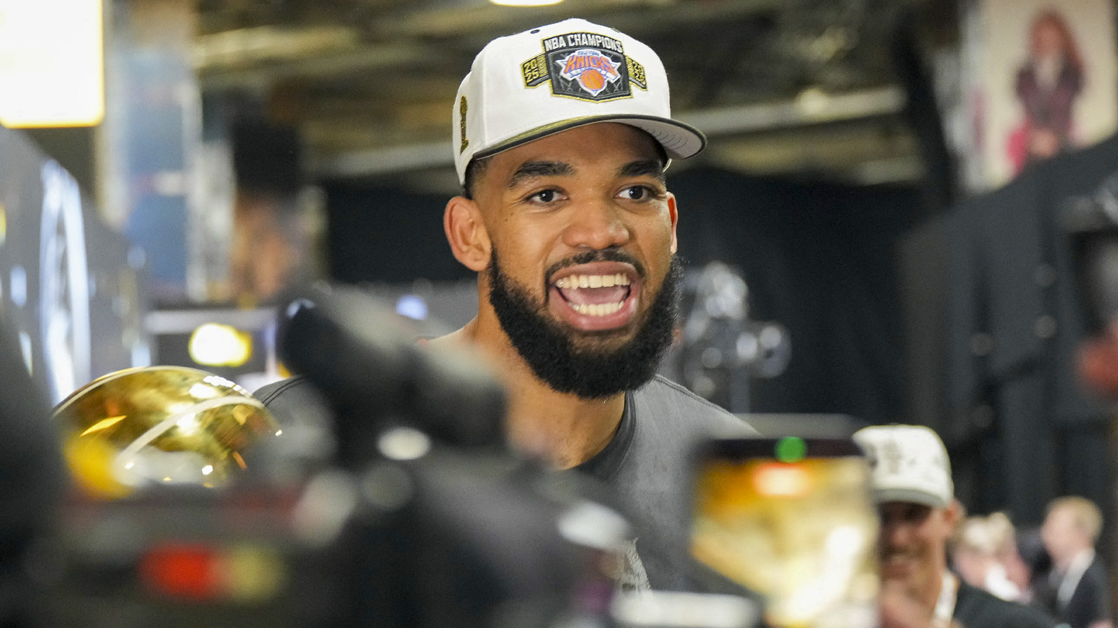 Karl-Anthony Towns channels Frank Sinatra with epic Knicks championship ...