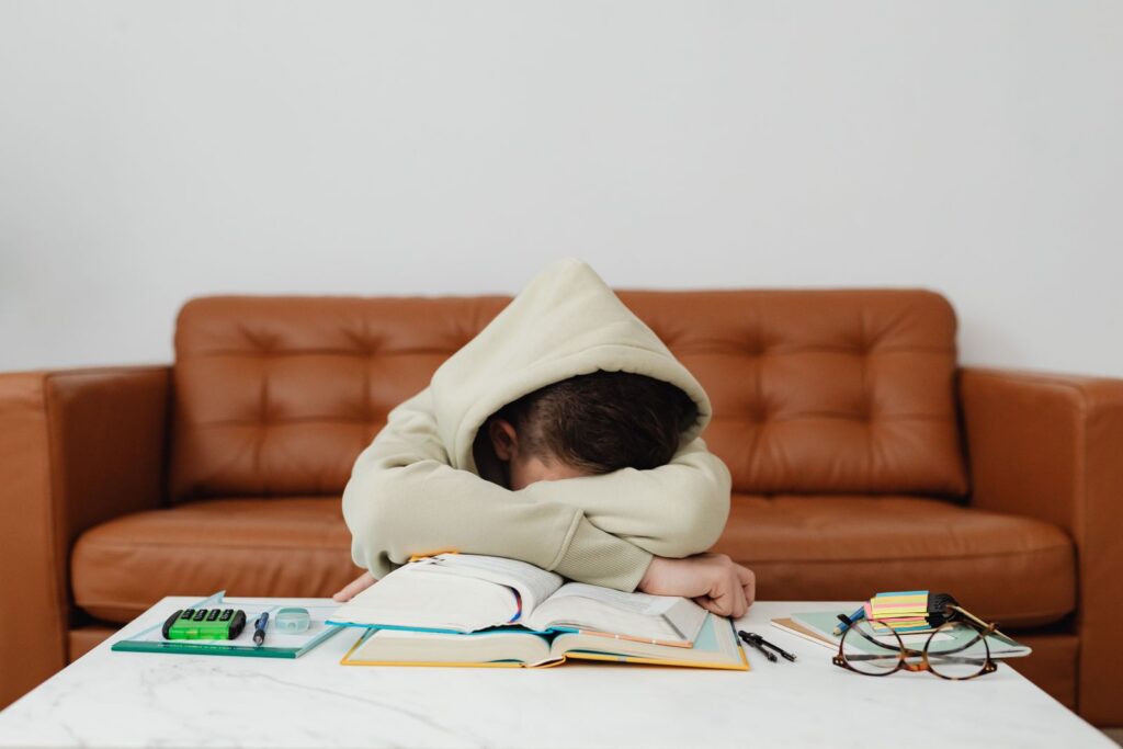 The wellness benefits of being bored (yes, really)