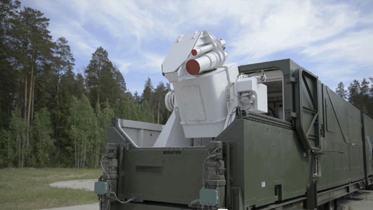 A US aircraft carrier ran its first shipboard laser-weapon test ...