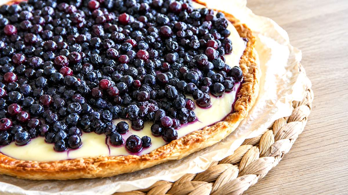 Easy blueberry recipes: cakes, pies and simple desserts that bring out ...