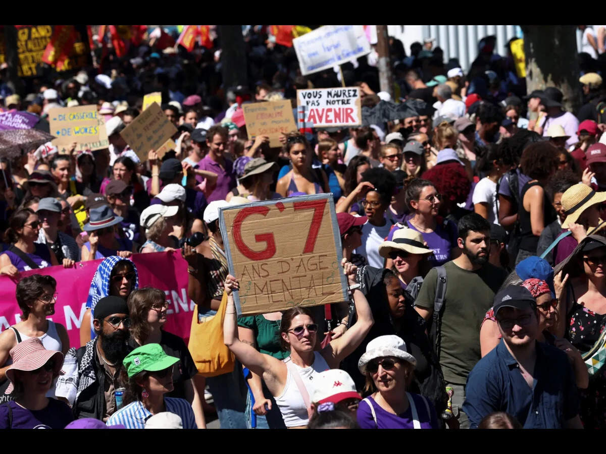 Thousands gather in Geneva to protest G7 as Trump, other leaders hold ...