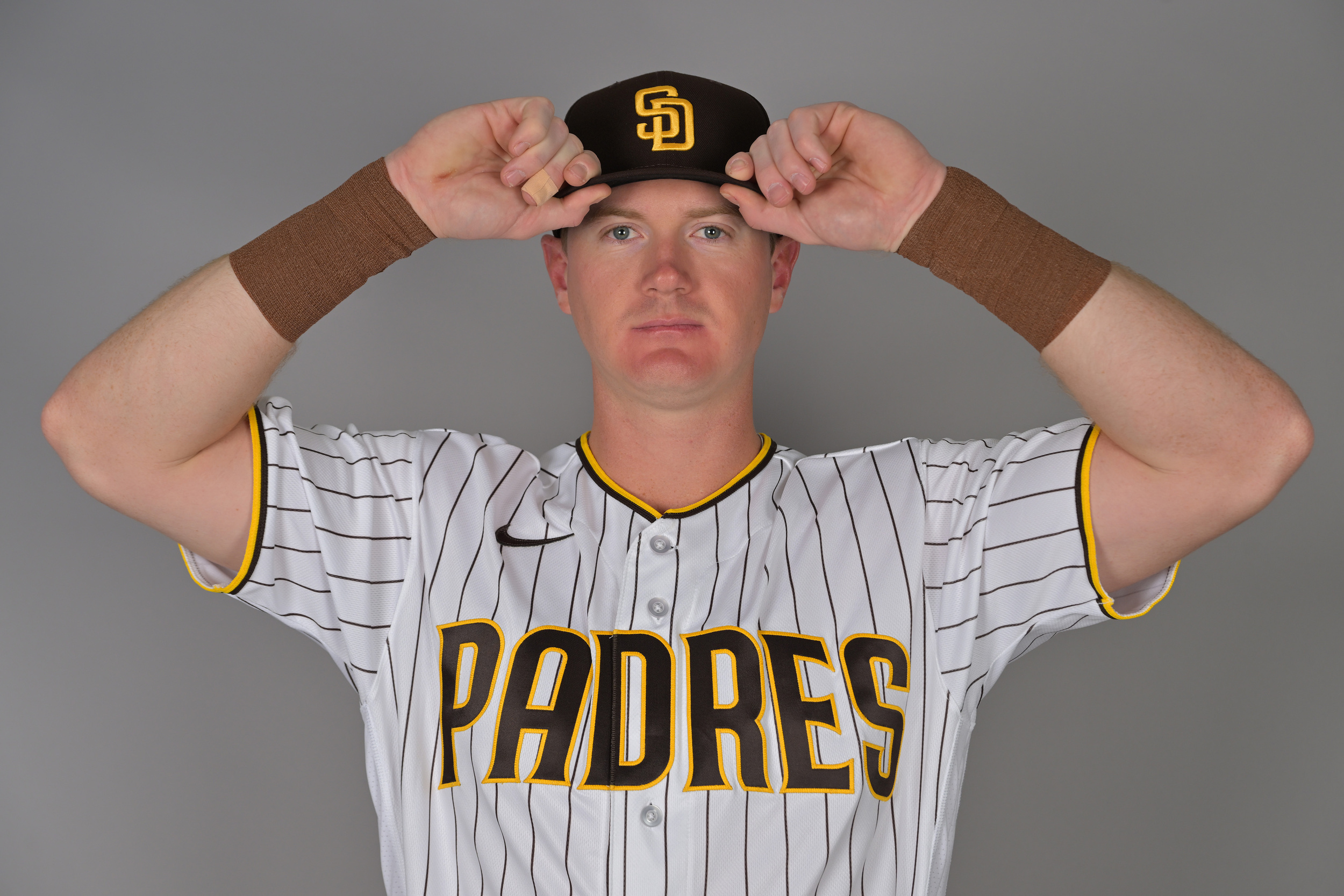 Padres select Blake Hunt, designate Ty Adcock for assignment