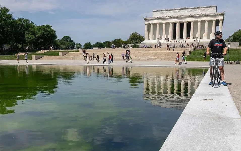 MAGA host alleges sabotage over Reflecting Pool algae bloom