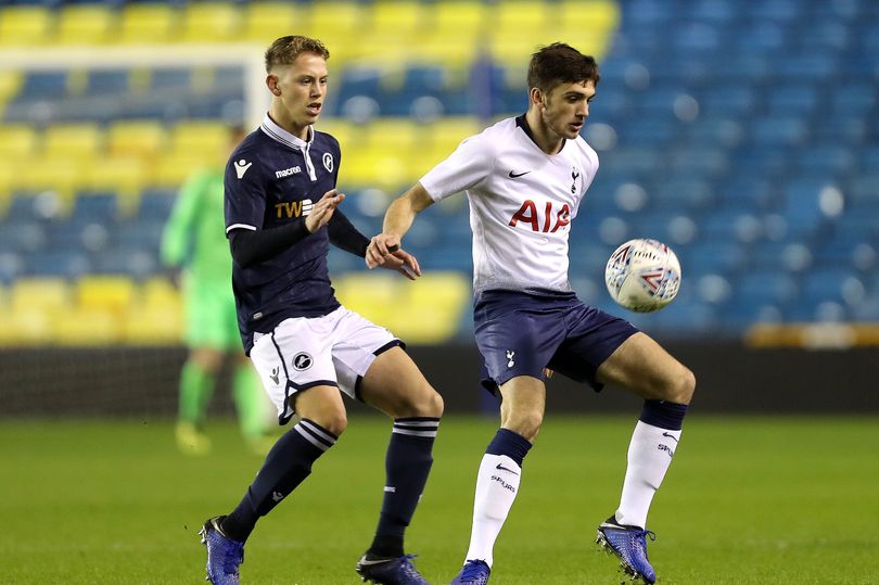 Hayden Muller latest player to sign for Yeovil Town