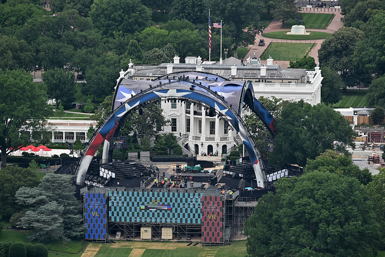 Trump's $60M 'UFC Freedom 250' White House fight night races against ...