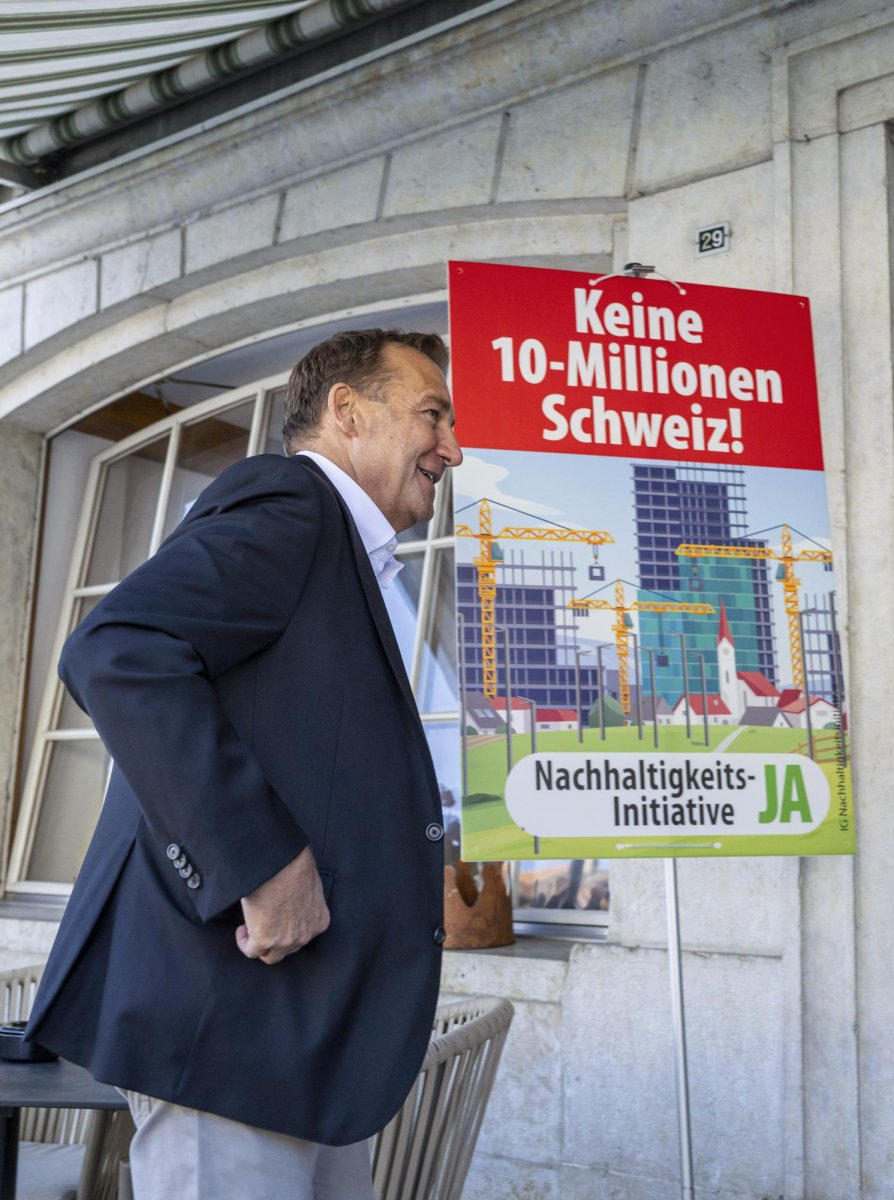 Swiss voters projected to reject 10M population cap in referendum