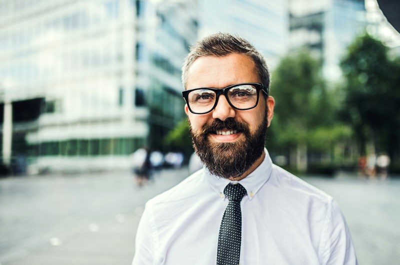 Employee lies about getting married to quit, but his boss makes him ...