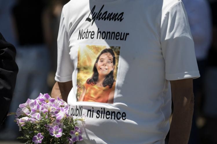 Mort de Lyhanna : Emmanuel Macron s’est entretenu avec les parents de ...