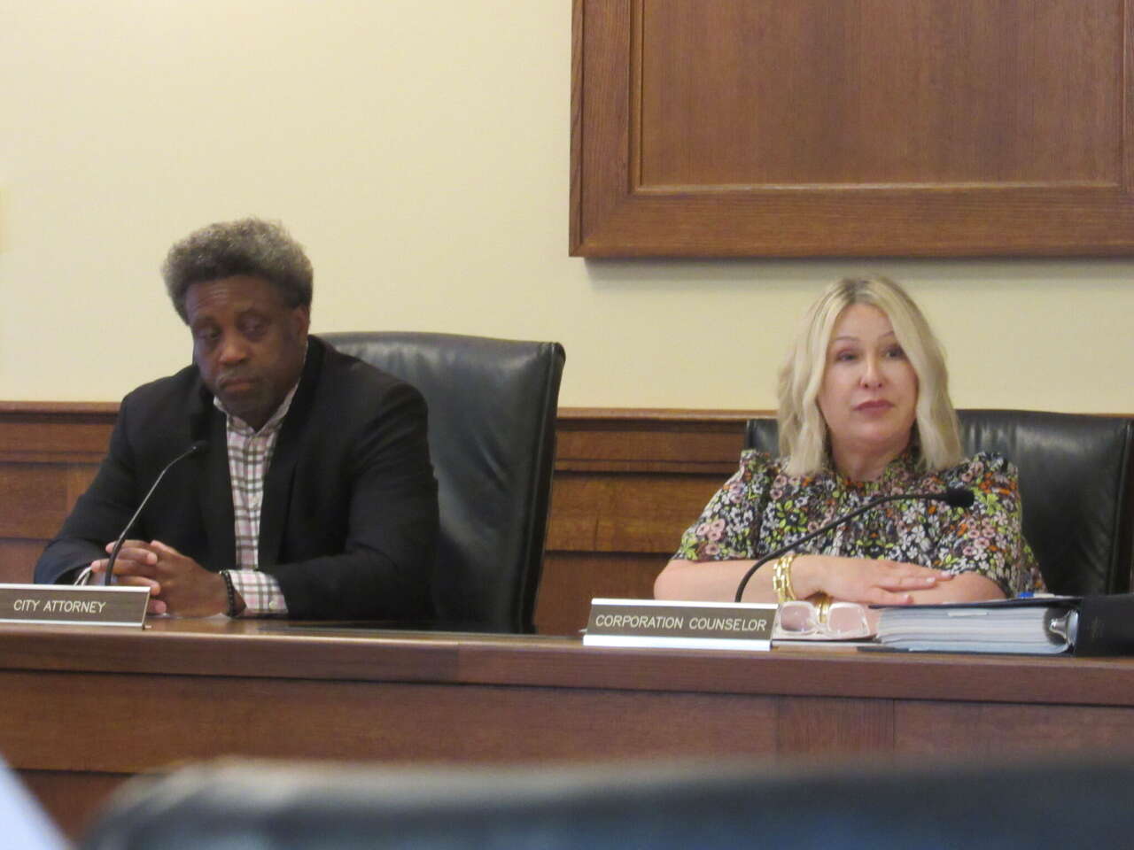 Alton City Council backs legal invoice rules after clerk confirms ...