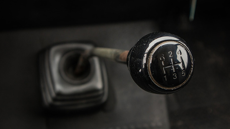 Are all gear shift knobs universal? Here's what you should know