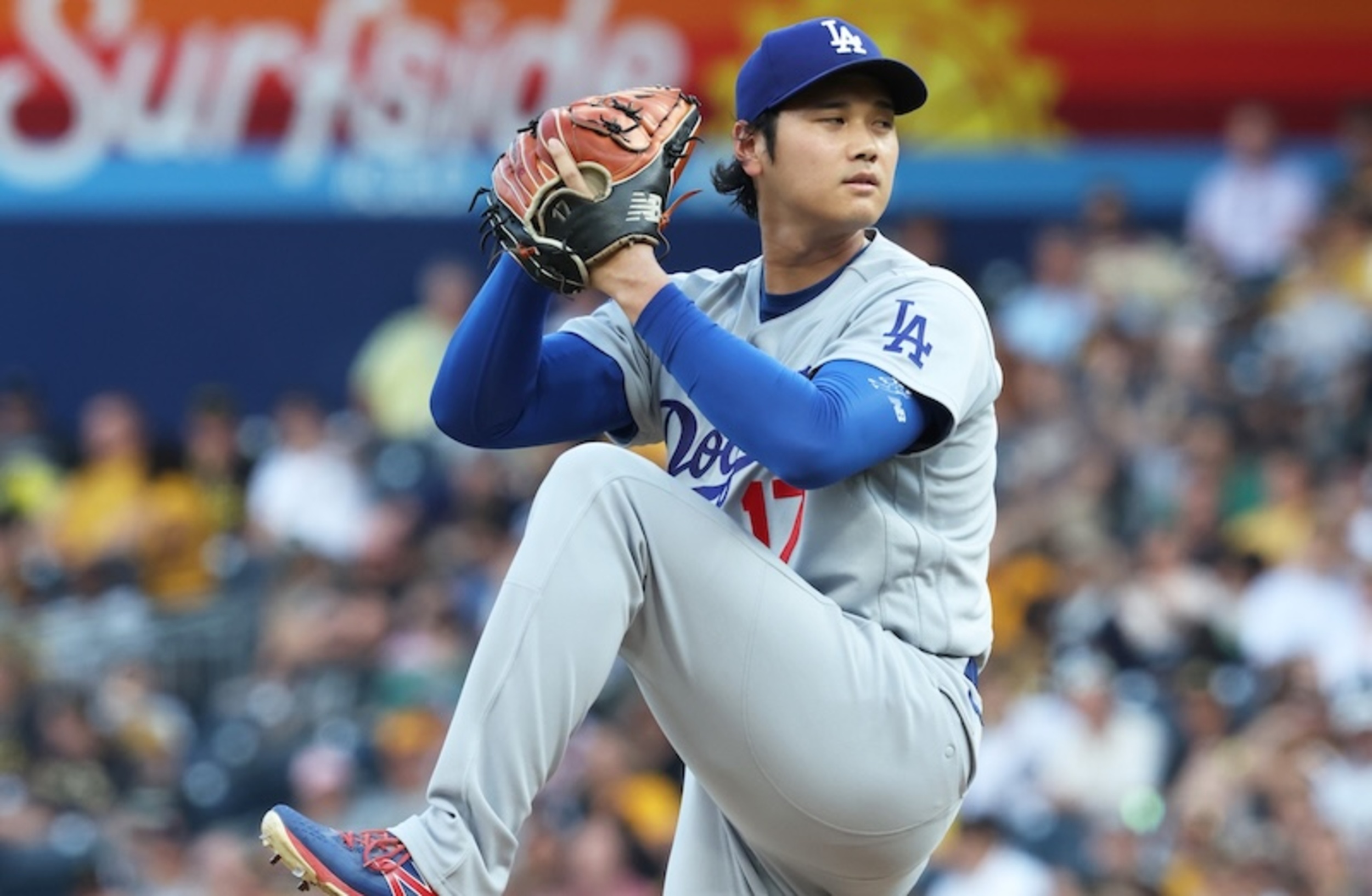 Shohei Ohtani believes pitching mechanics led to left knee inflammation