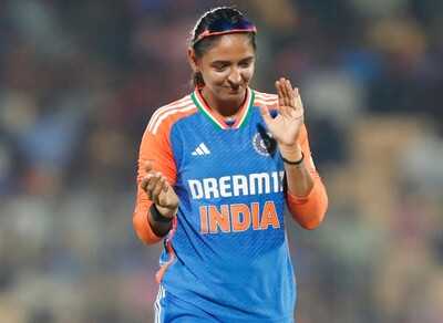 Women's T20 World Cup 2026: India sink Pakistan to script perfect start ...