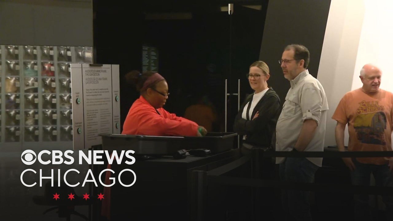 Exhibit re-creates Anne Frank's hidden annex