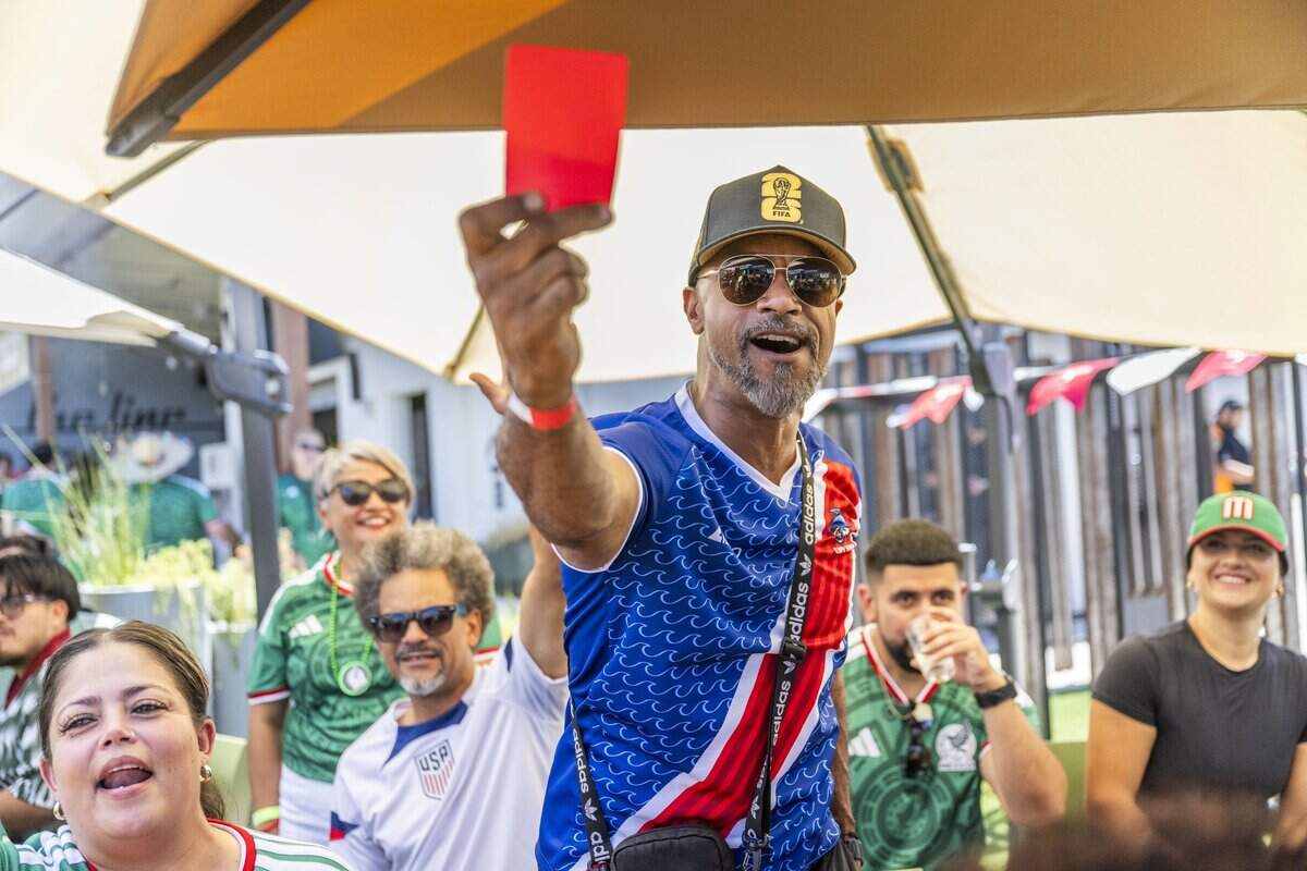 Week in photos: World Cup arrives + RTO + cat tour + graduation first