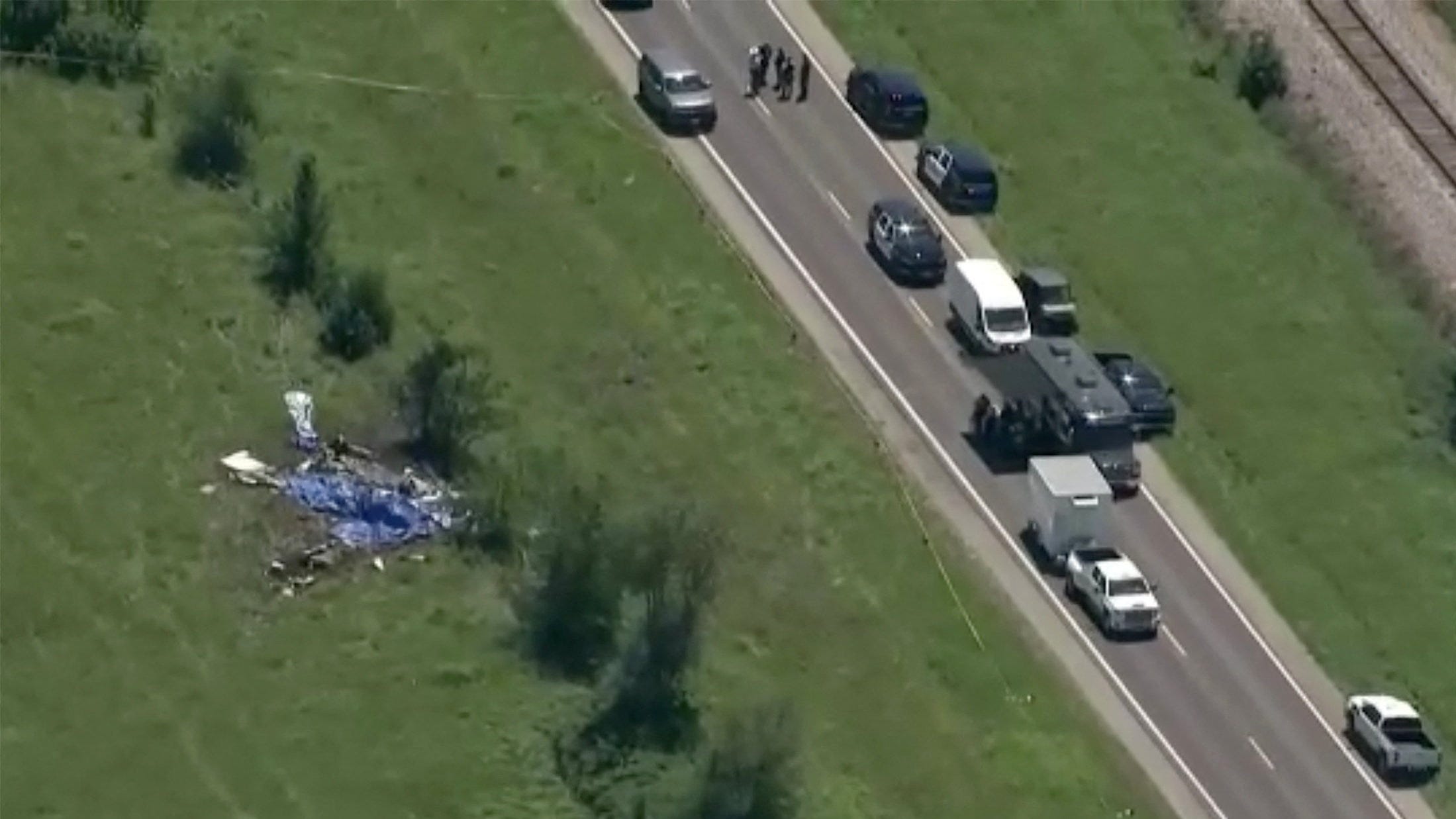 12 people dead in skydiving plane crash in Missouri