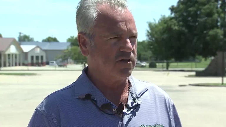 ‘A devastating loss’: 12 killed in skydiving plane crash near Butler ...