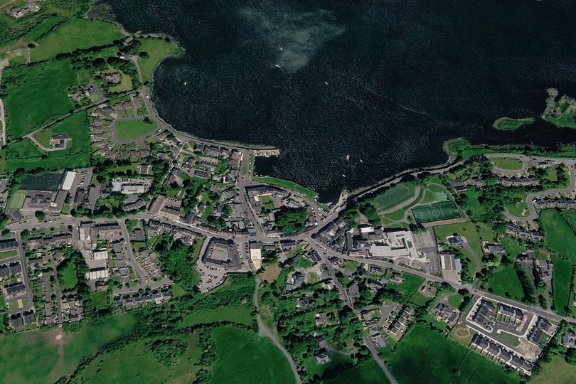 Man dies after fall from Galway seawall in late night tragedy