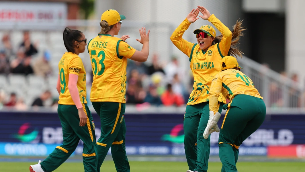 Litchfield's quick fifty steers Australia to opening win