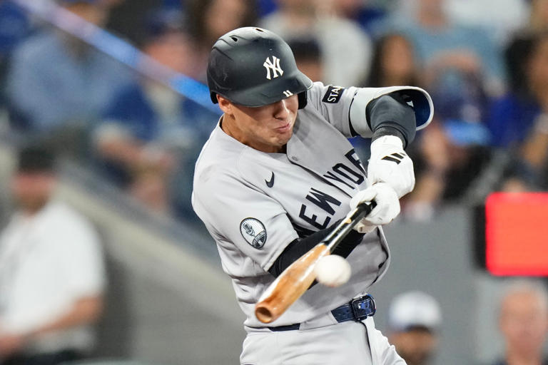 Rice hits tiebreaking HR in ninth inning, Caballero also connects as ...
