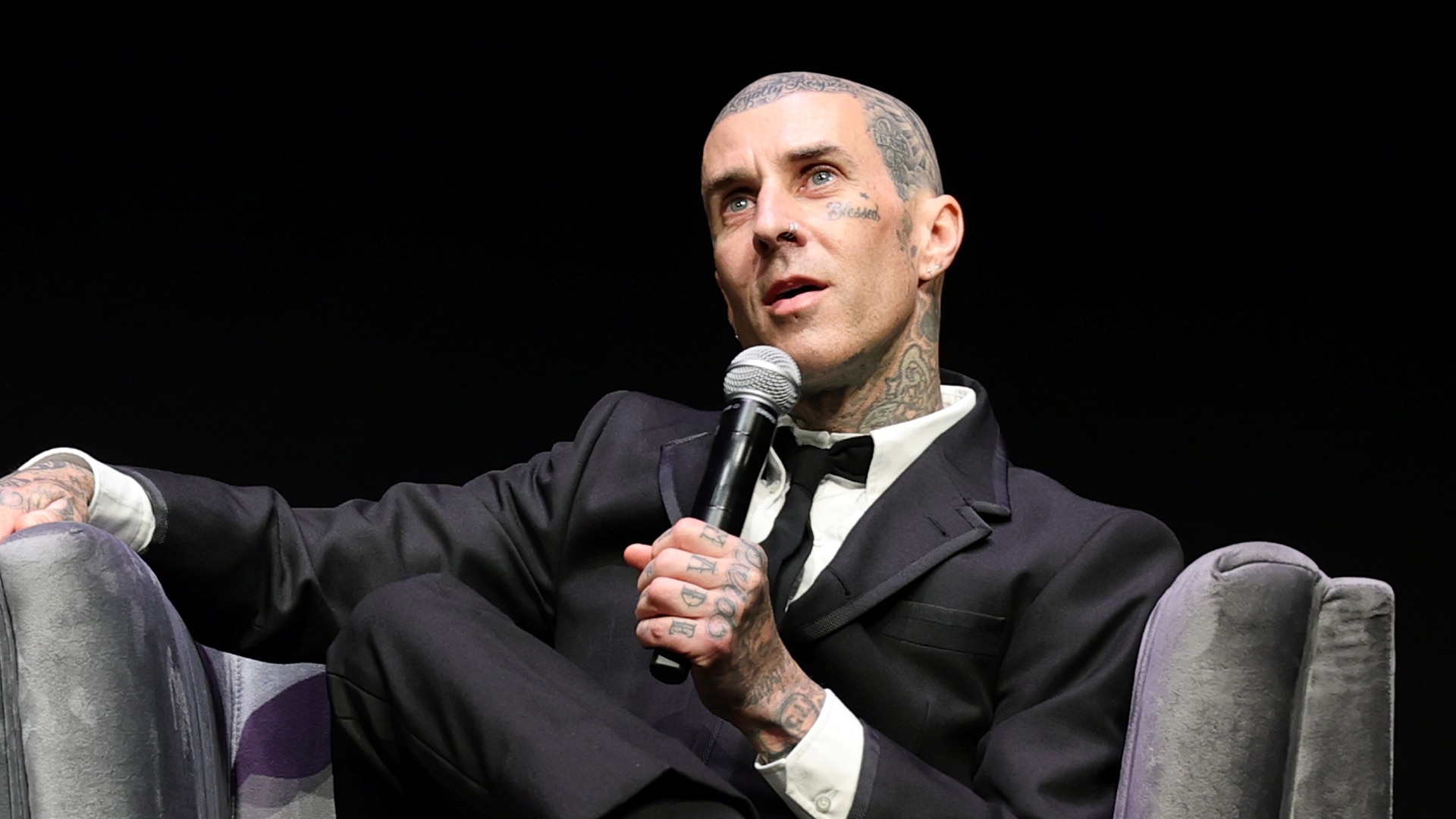Travis Barker details how falling in love with Kourtney Kardashian ...