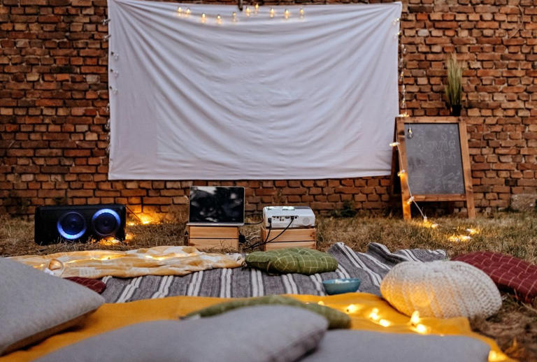 7 low-effort summer party themes for all your seasonal celebrations