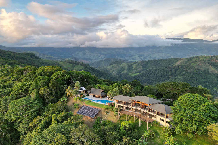 This luxury surf resort is putting Costa Rica's southern Pacific coast ...