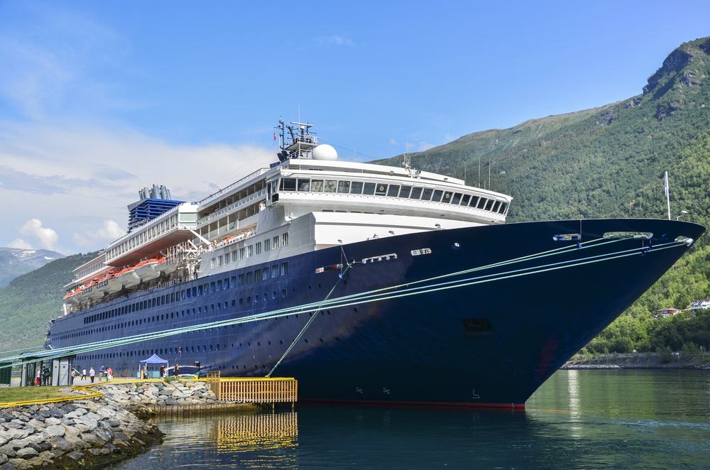 How the size of your cruise ship completely changes what your vacation ...