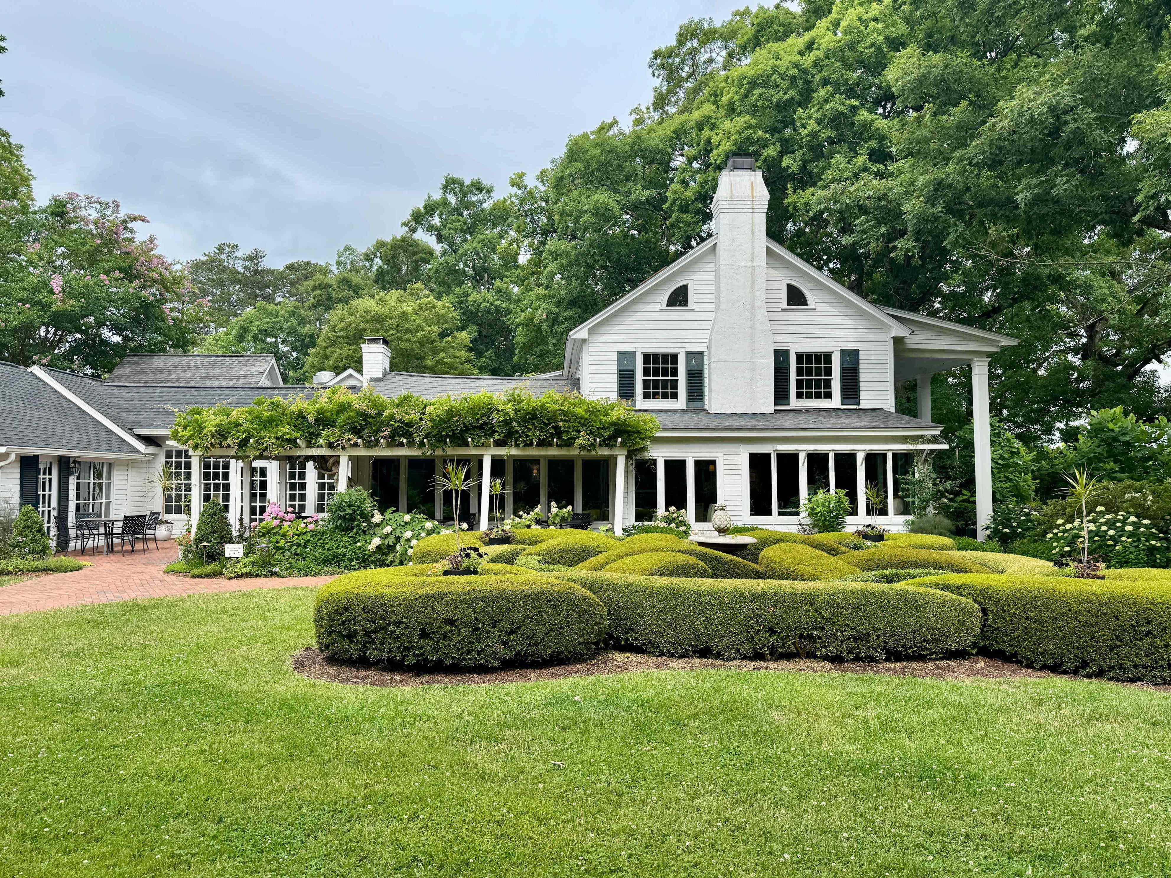 This North Carolina getaway feels like a weekend in the English ...